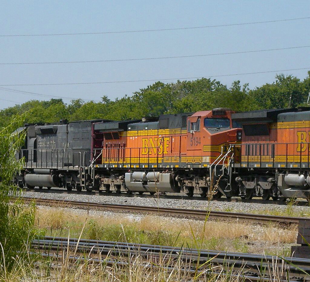 BNSF 5194